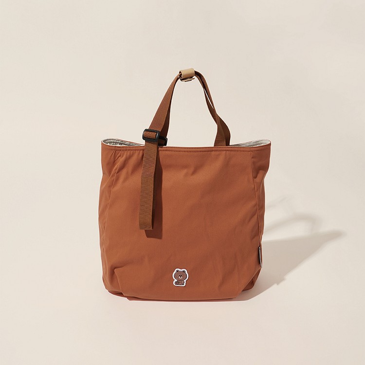 HELLOLULU 【LINE FRIENDS】JONNA雙面兩用斜背包(M)- 熊大/莎莉 - PChome 24h購物 - LINE購物