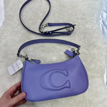 【蔻馳｜全新】現貨 COACH 月牙包 C字 刺繡 浮雕 薰衣紫 兩用包 斜背包｜Little Bee 小蜜蜂精品推薦 | 台灣樂天市場 ...