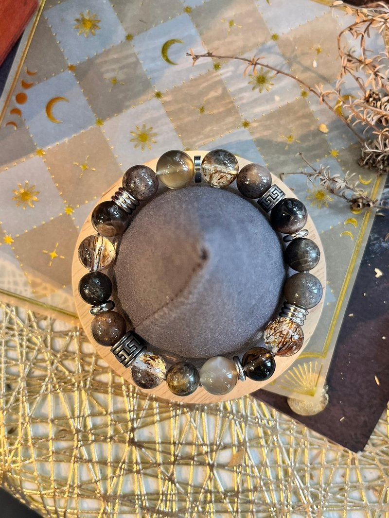 客製化水晶礦石手鍊 黑金超 黑金骨幹太陽石 香檳月光推薦 | 亞洲跨境設計購物平台 Pinkoi | LINE購物