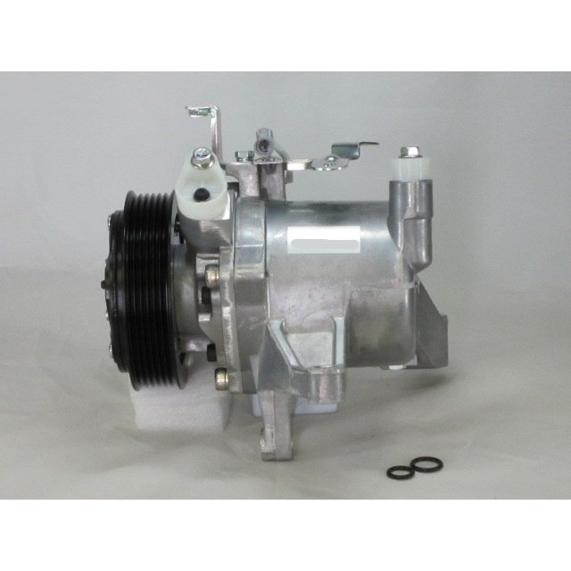 スバル エアコンコンプレッサー インプレッサ GP2 GP3 GP6 フォレスター SJ5 SJG エクシーガ YAM 73111FJ040 ...